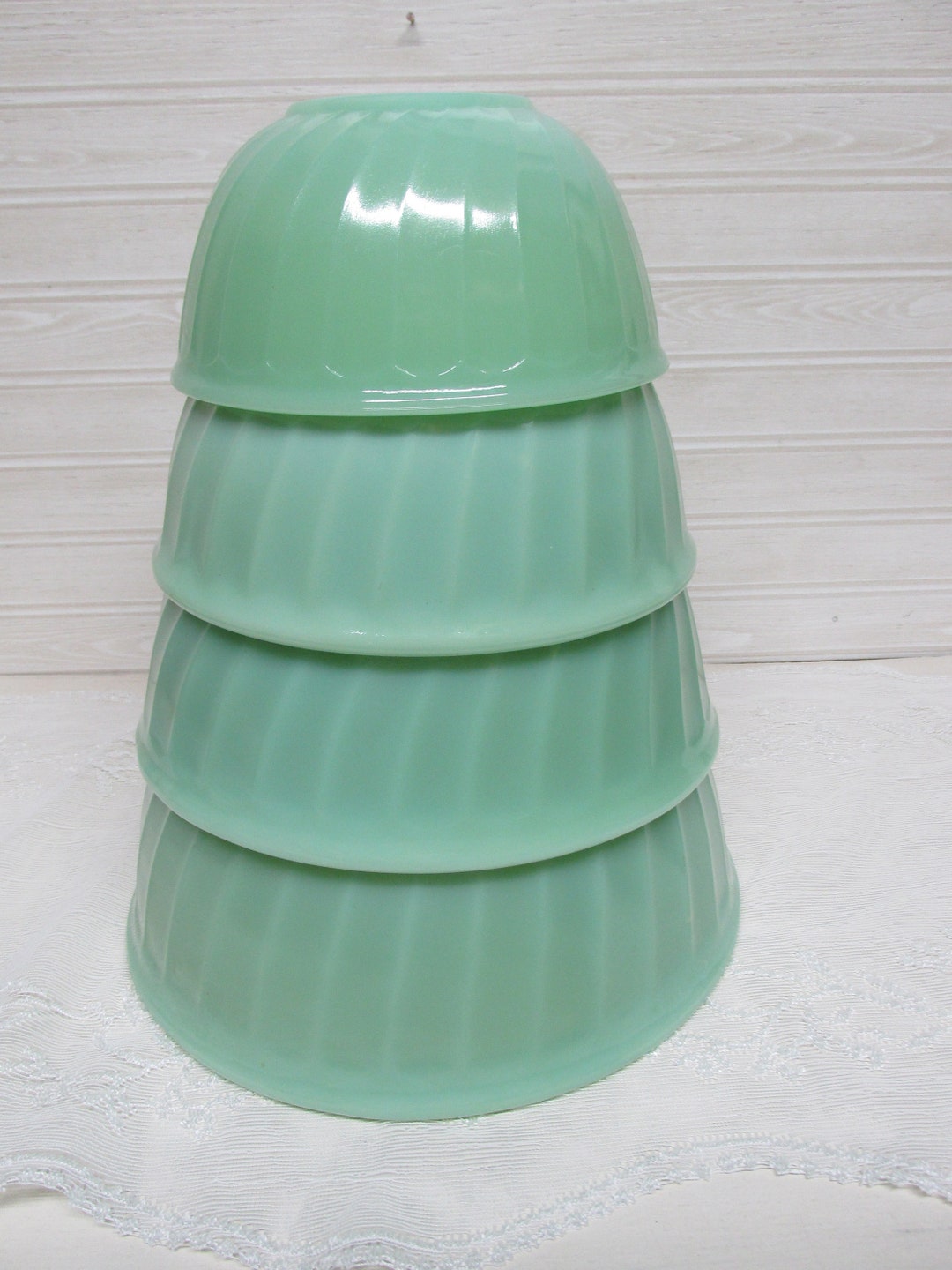 Complete Set of 4 Fire King Jadeite Green Swirl Mixing Bowls in Excellent Condition/vintage ...