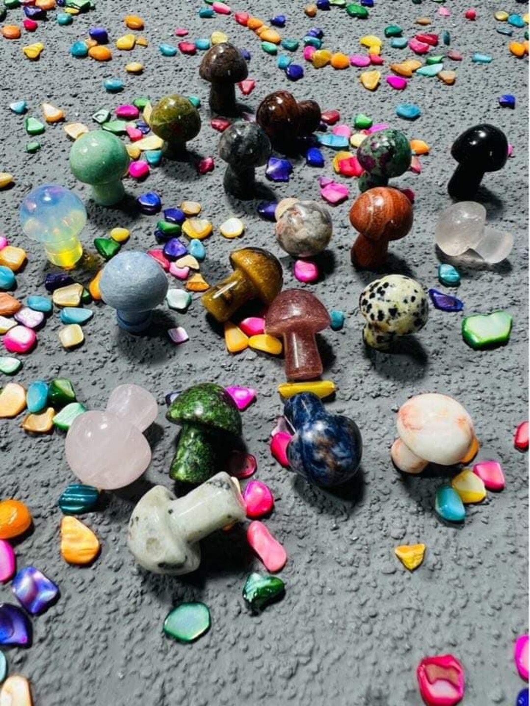 1 Adorable Mixed Materials Mini Crystal Mushroom Carving of Your Choice ...