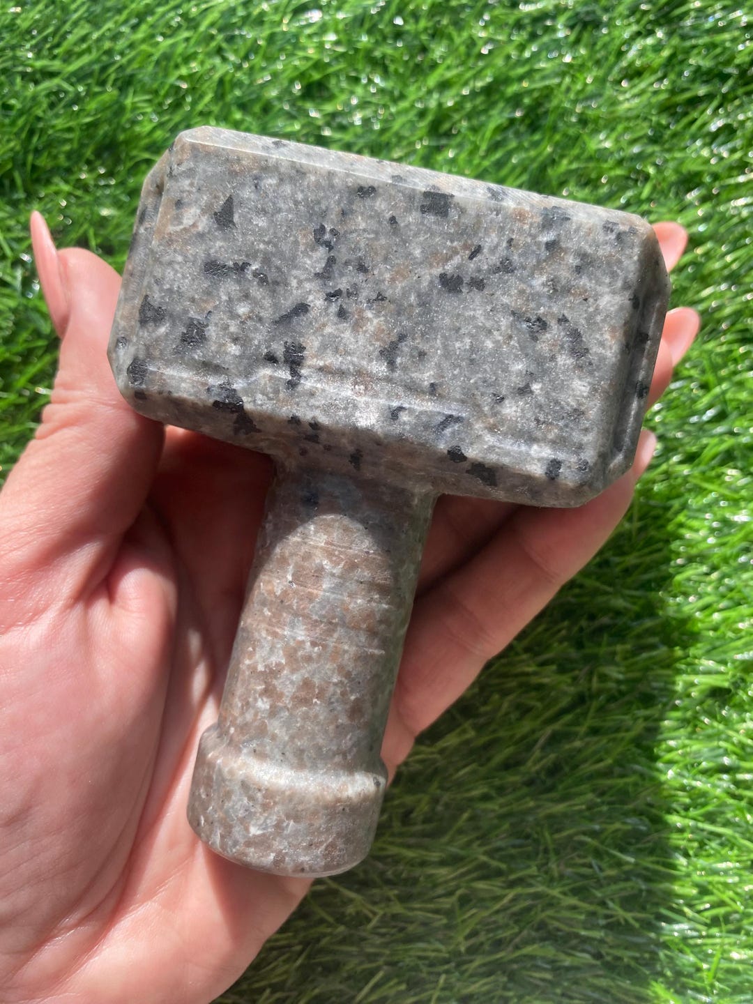 Yooperlite Crystal Stone Mythology Thors Hammer Uv Reactive 486g Great ...