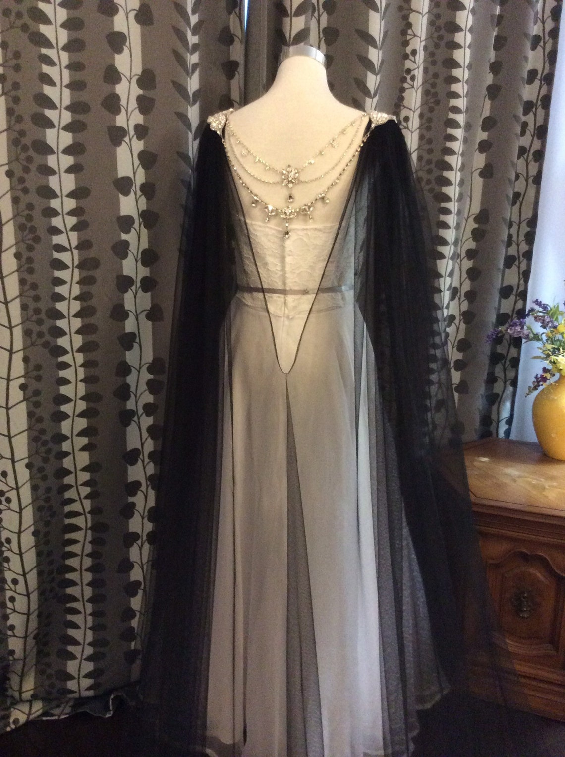 BLACK Cape Veil W/rhinestone Back Jewelry__108width X - Etsy