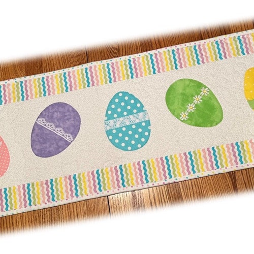 Simply Spring Table Runner PDF Pattern - Etsy