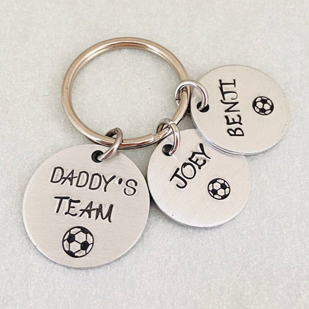 Personalised Soccer Daddy Keychain, Dad Keyring, Gift for Daddy, Father ...