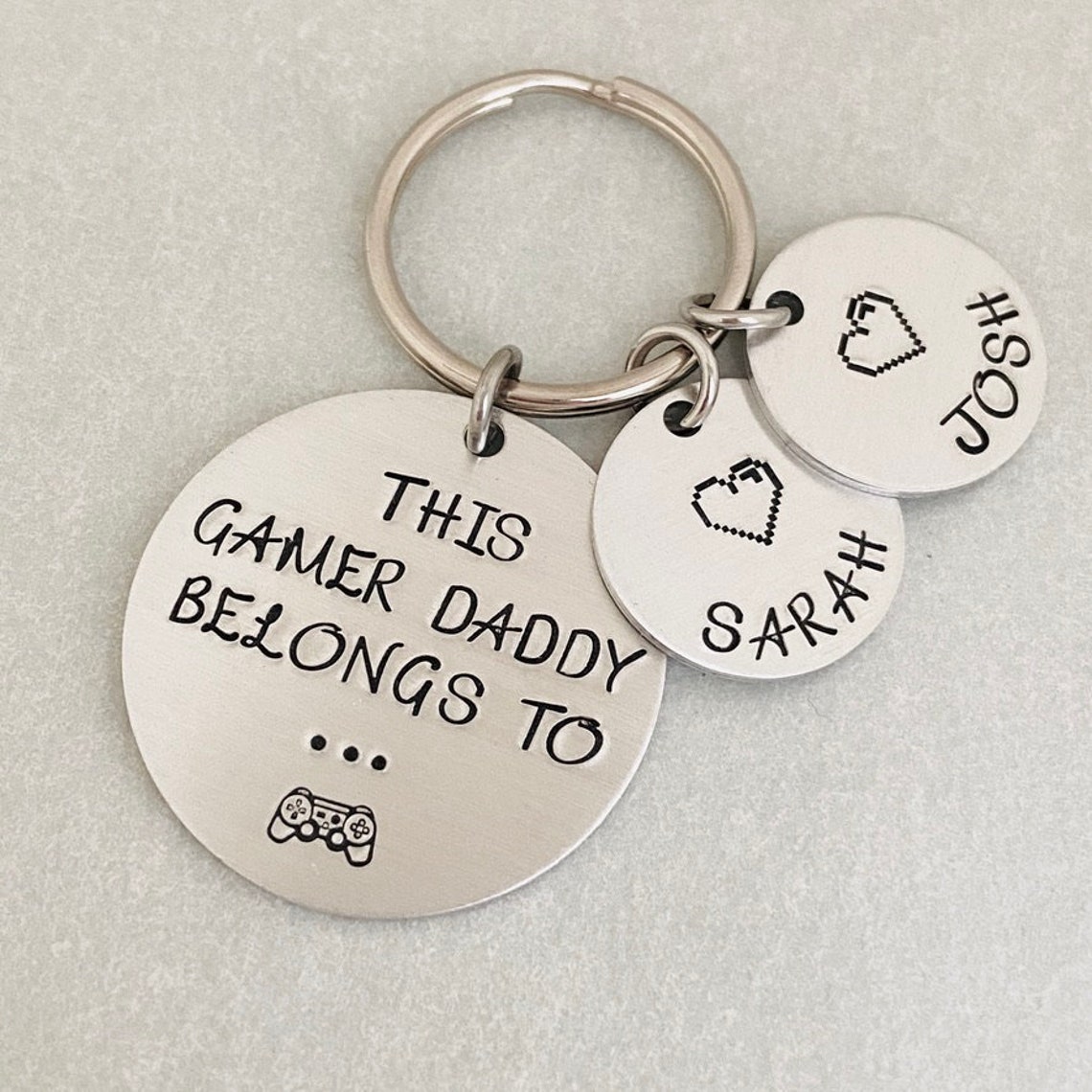 Personalised Gamer Daddy Keychain, Gift for Dad, Gaming Keyring, Father ...