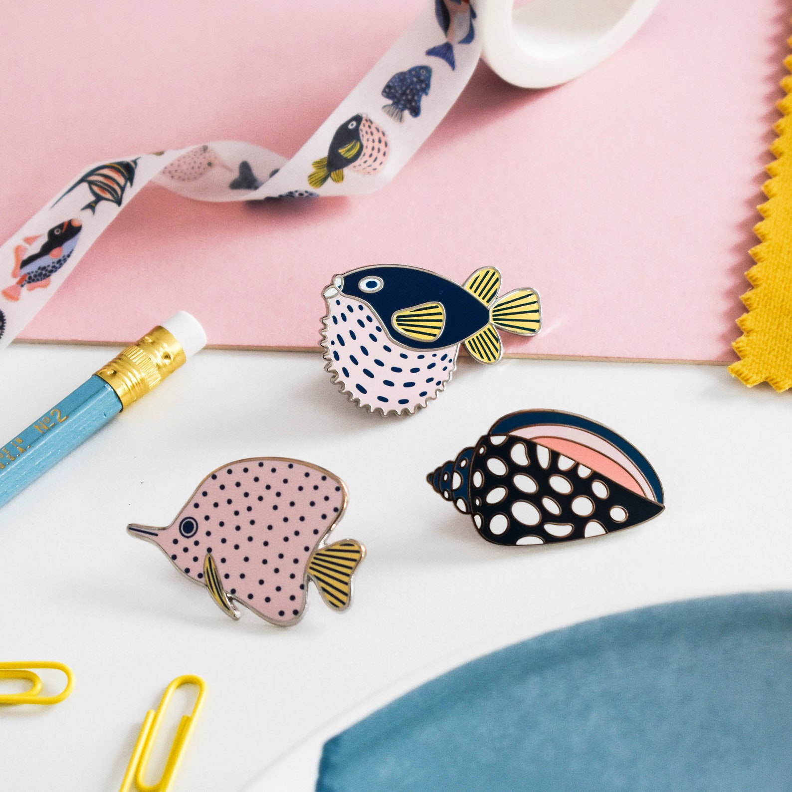 Spotted Shell Enamel Pin Lapel Pin Hard Enamel Badge Cute | Etsy