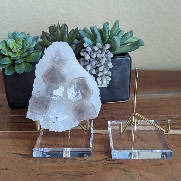 Lucite Display Stand - Etsy