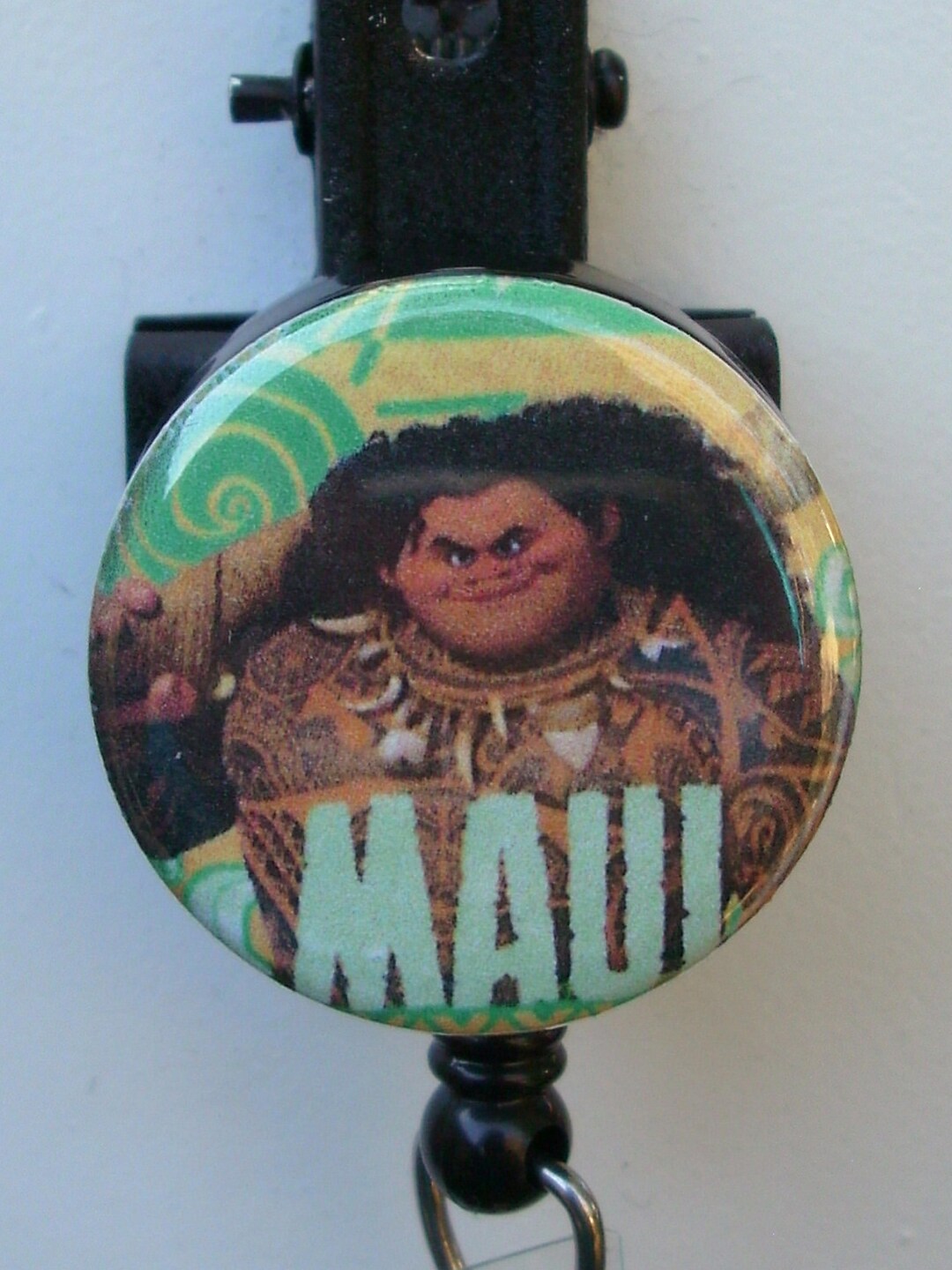 Disney Moana "maui" Badge Reel - Etsy