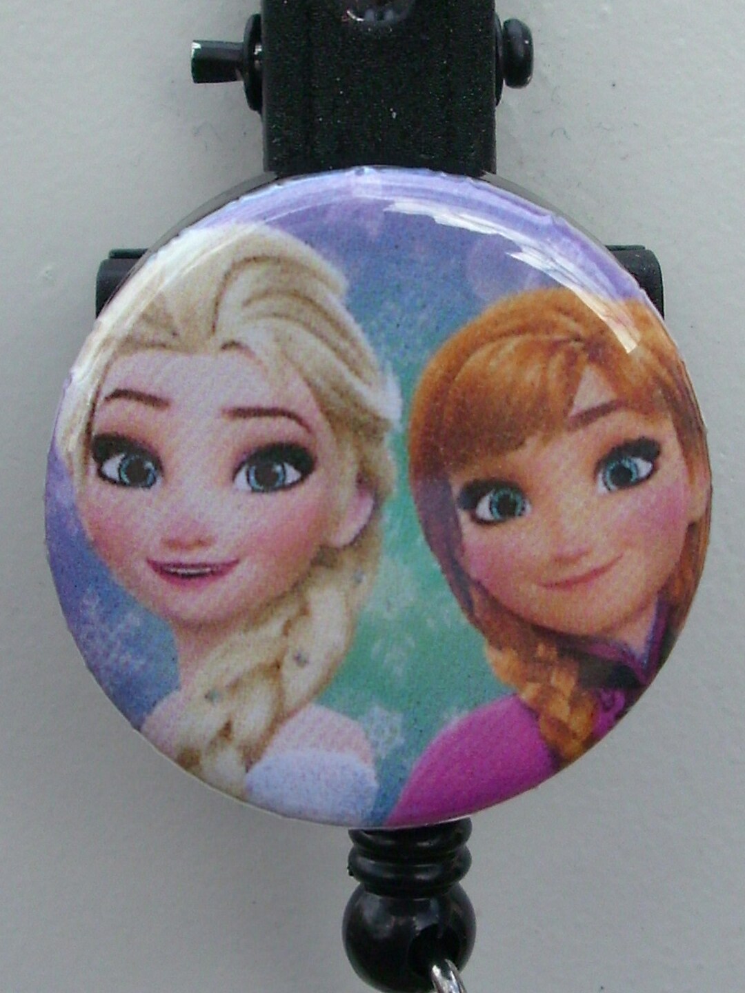 Disney Frozen "elsa and Anna" Badge Reel - Etsy