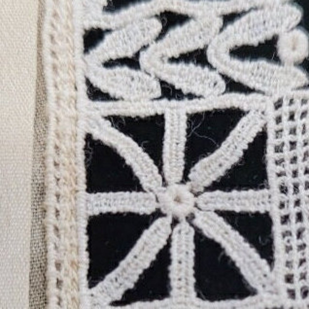 Elegant Ivory Silk Jabot - Etsy