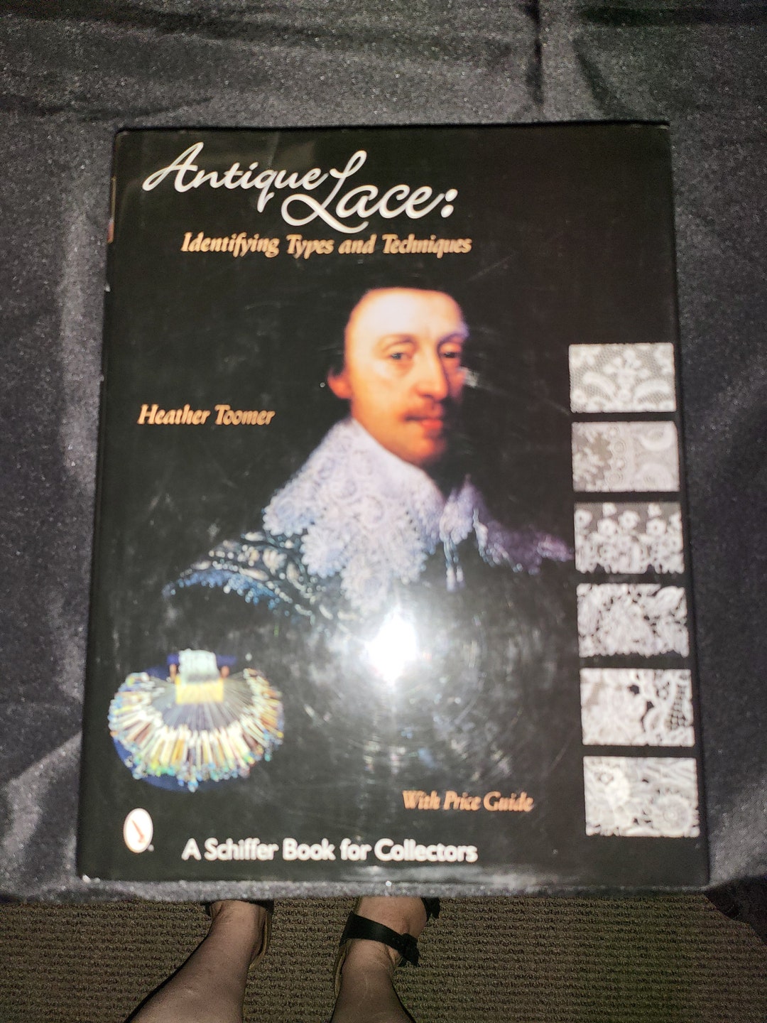 Antique Lace: Identifying Types and Techniques by Heather Toomer Book ...