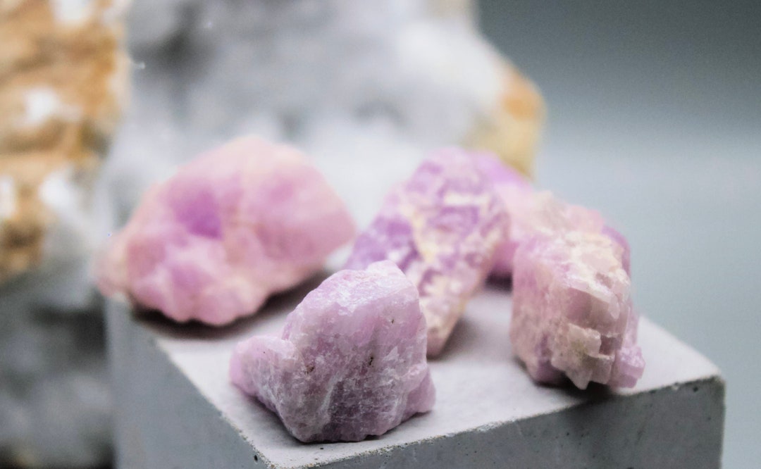 Purple Kunzite, Rough Purple Kunzite, Kunzite Crystal, Raw Purple ...