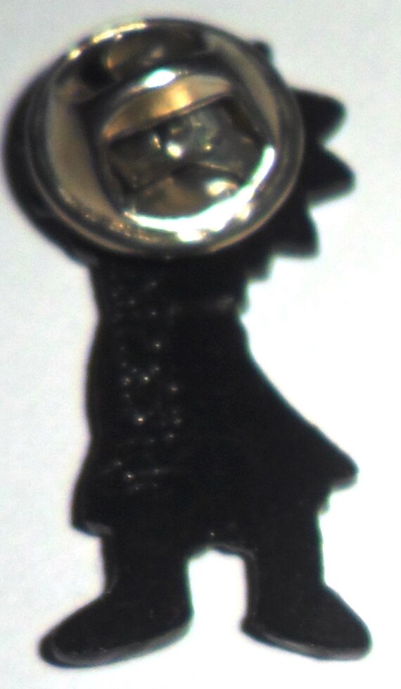 Lisa Simpson pin - vintage Enamel Pin / lapel/ brooc… - Gem