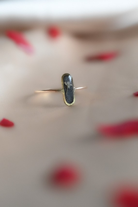 Dainty Long Lace Preserved Flower Ring With Pressed Queen | Etsy