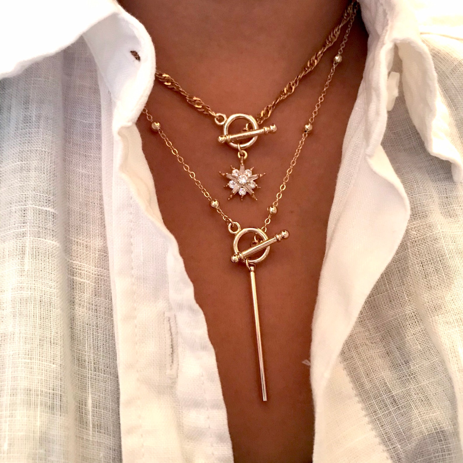 Round Gold Bar Toggle Necklace. 14K Gold Filled Satellite Chain Toggle ...