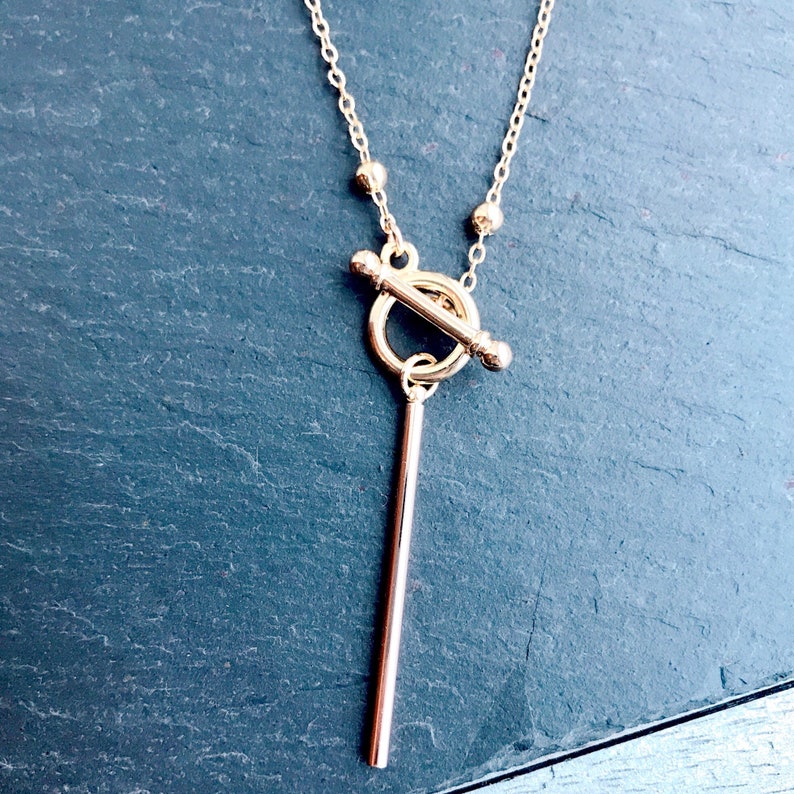 Round Gold Bar Toggle Necklace. 14K Gold Filled Satellite - Etsy
