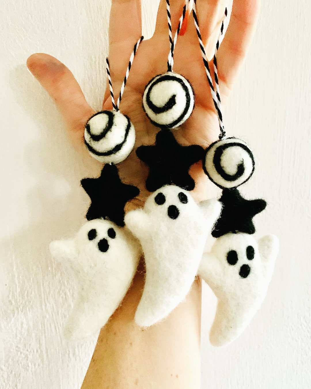 FIVER FRIDAY Hanging Halloween Ghost Decoration - Etsy