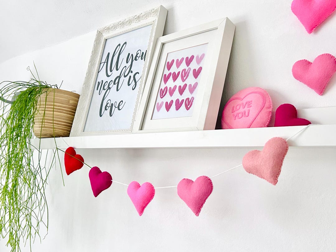 Customisable Date Night Heart Garland - Valentine Home Decor - Girls ...