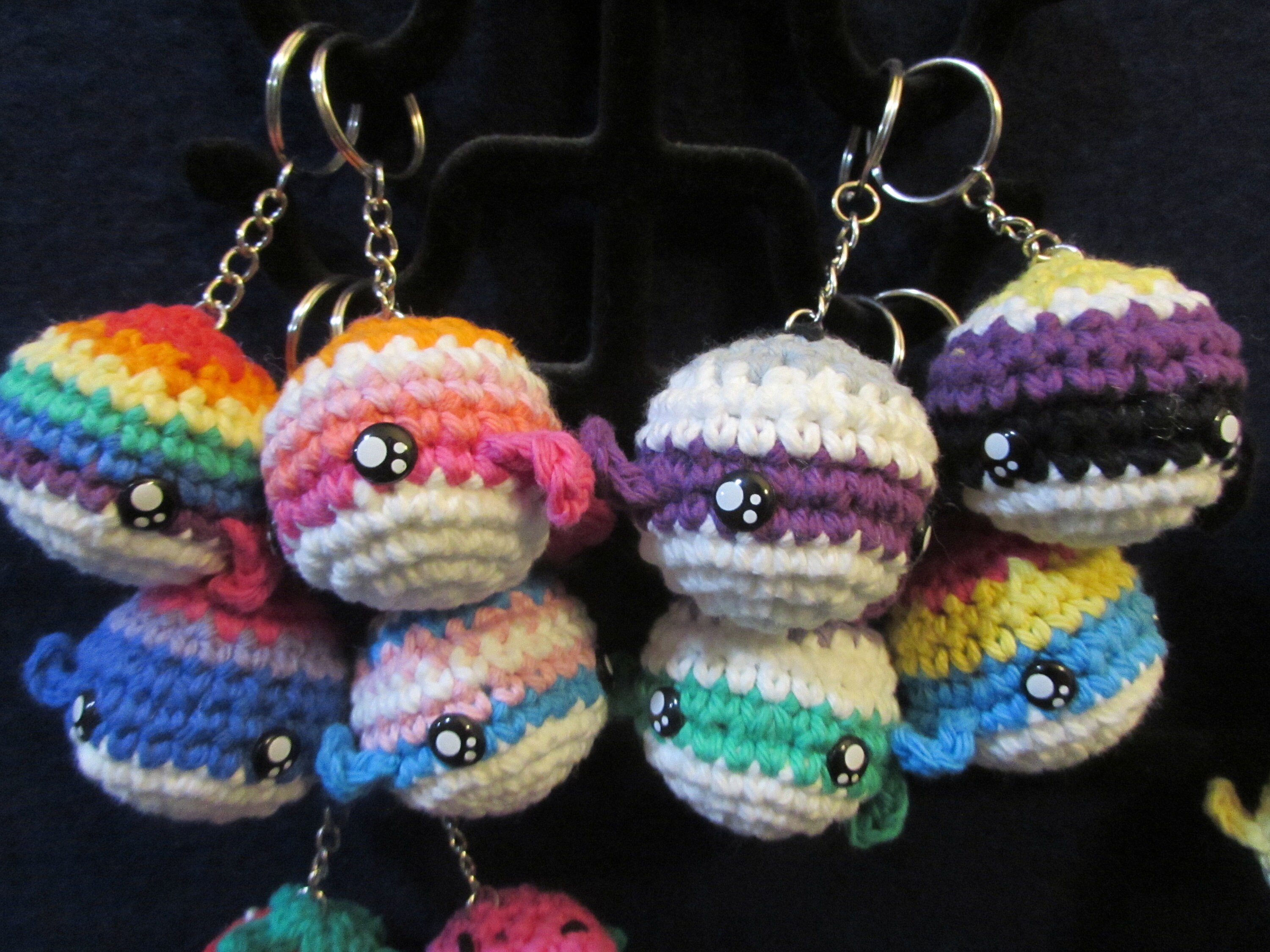 Mini Whale Keychains, Made With 100% Cotton Yarn, Custom Options ...