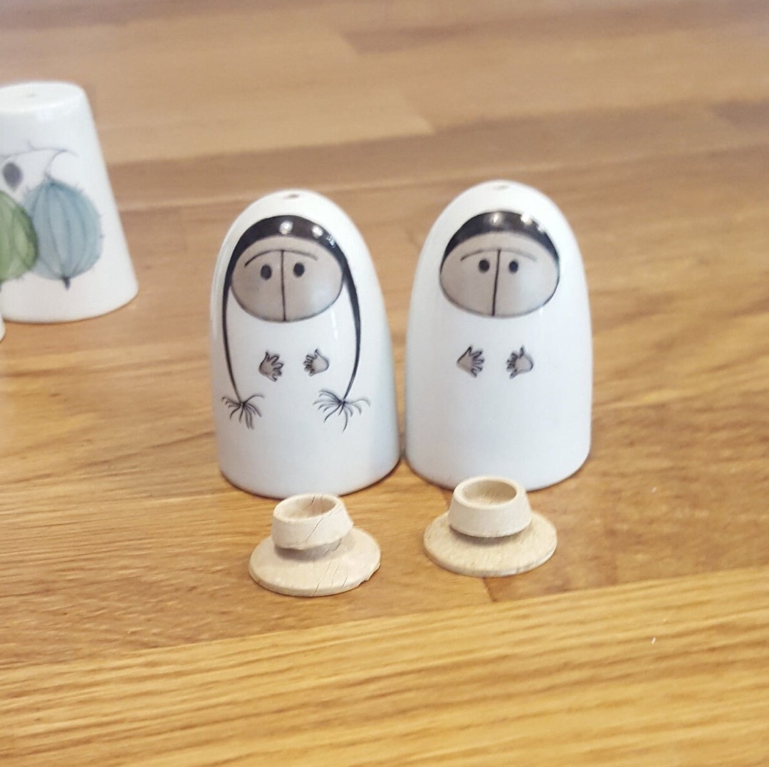 Arabia Finland, Lappalainen Salt and Pepper Set, Esteri Tomula. - Etsy