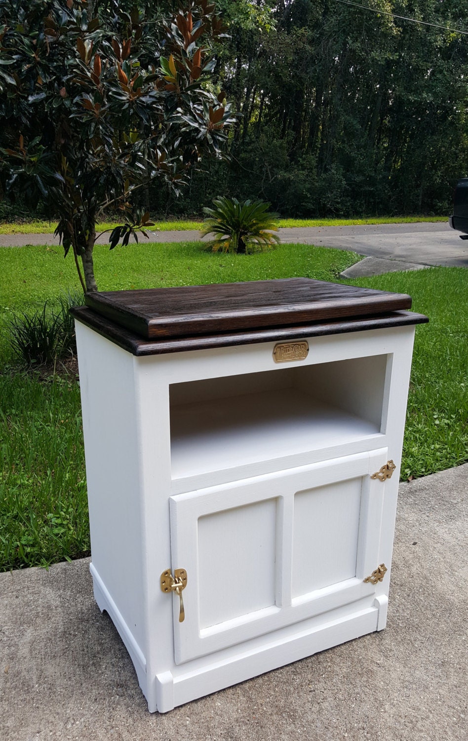White clad swivel tv stand store