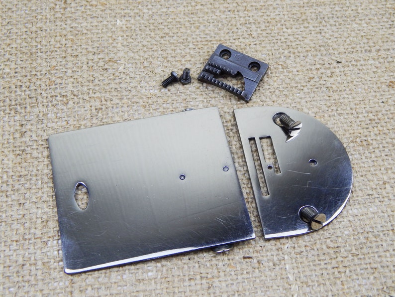 Singer Model 15 Bobbin Slide Cover Plate Needle Throat Plate | Etsy