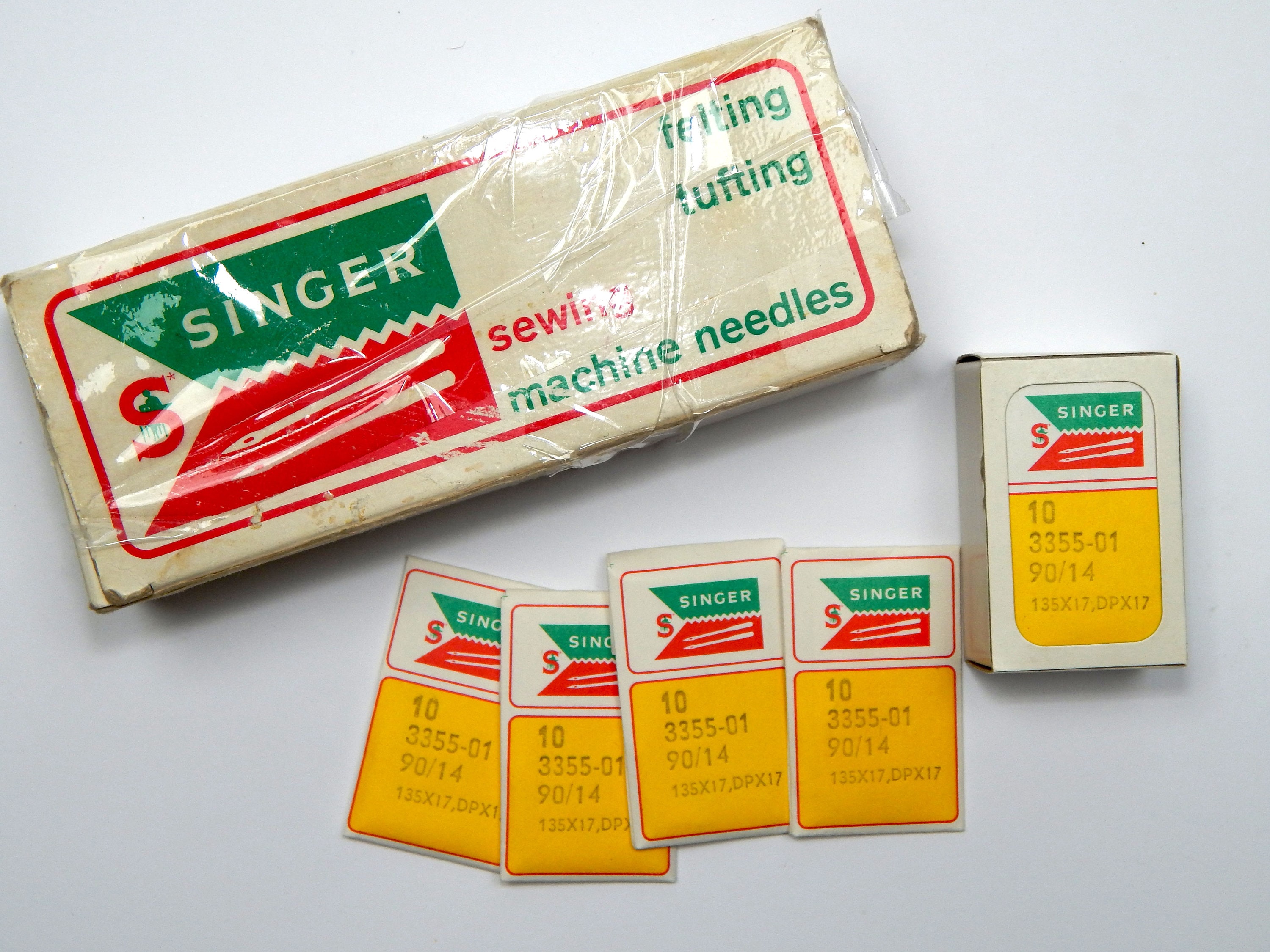 Original Singer Sewing Machine Round Shank Needles 90/14 Vintage Old ...