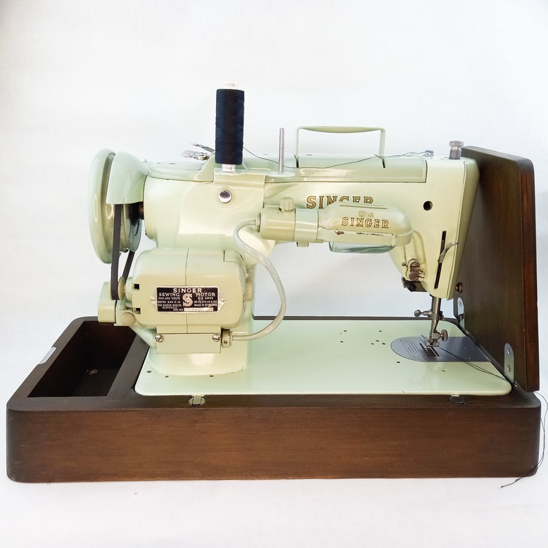 SINGER 319K Industrial Strength Heavy Duty Sewing Machine 1957 Vintage ...