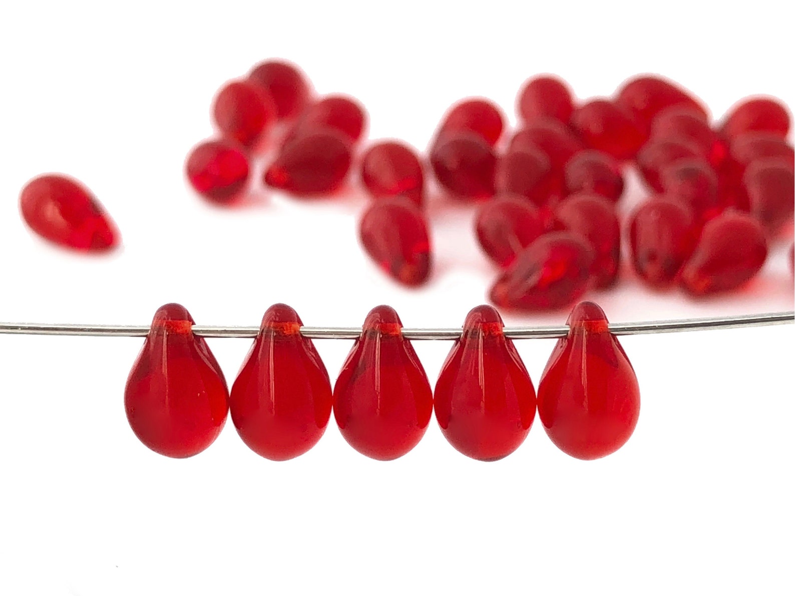 30 Ruby Red Czech Glass Teardrop Bead 6x9 Glass Drop Bead - Etsy