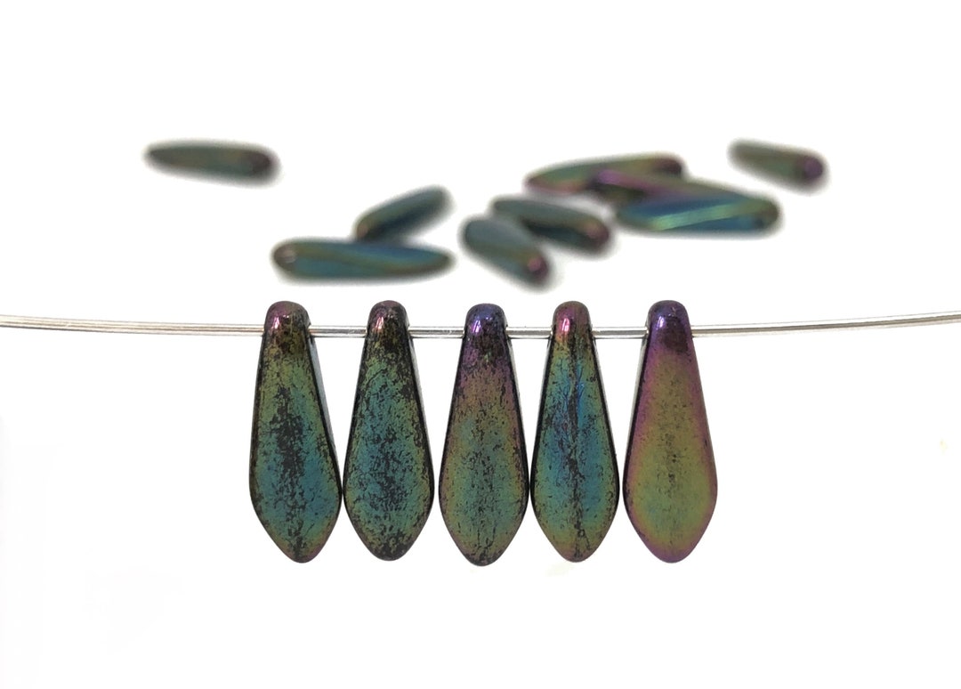 30 Vintage Czech Glass Dagger Iris Green Spike Bead Spear Bead Boho ...