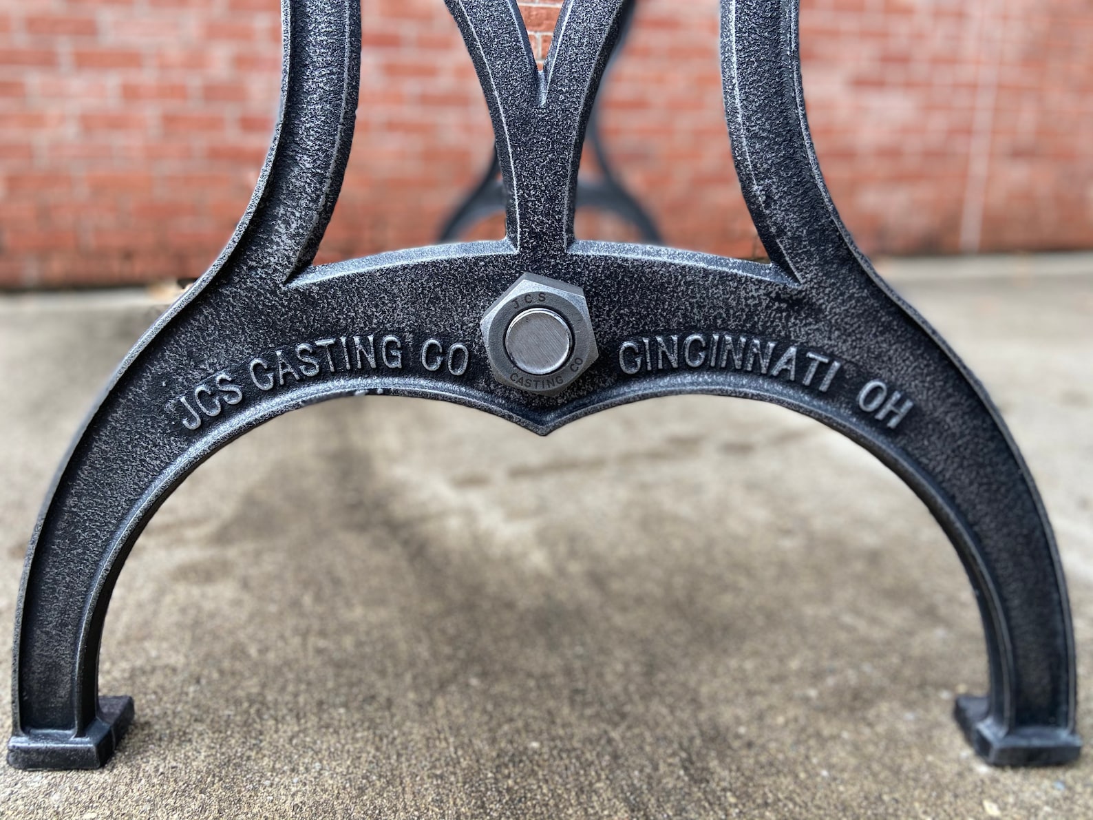 39 Bar Height Cast Iron Table Legs Base Industrial Cincinnati - Etsy