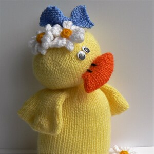 Daisy Duckling Knitting Pattern - Etsy