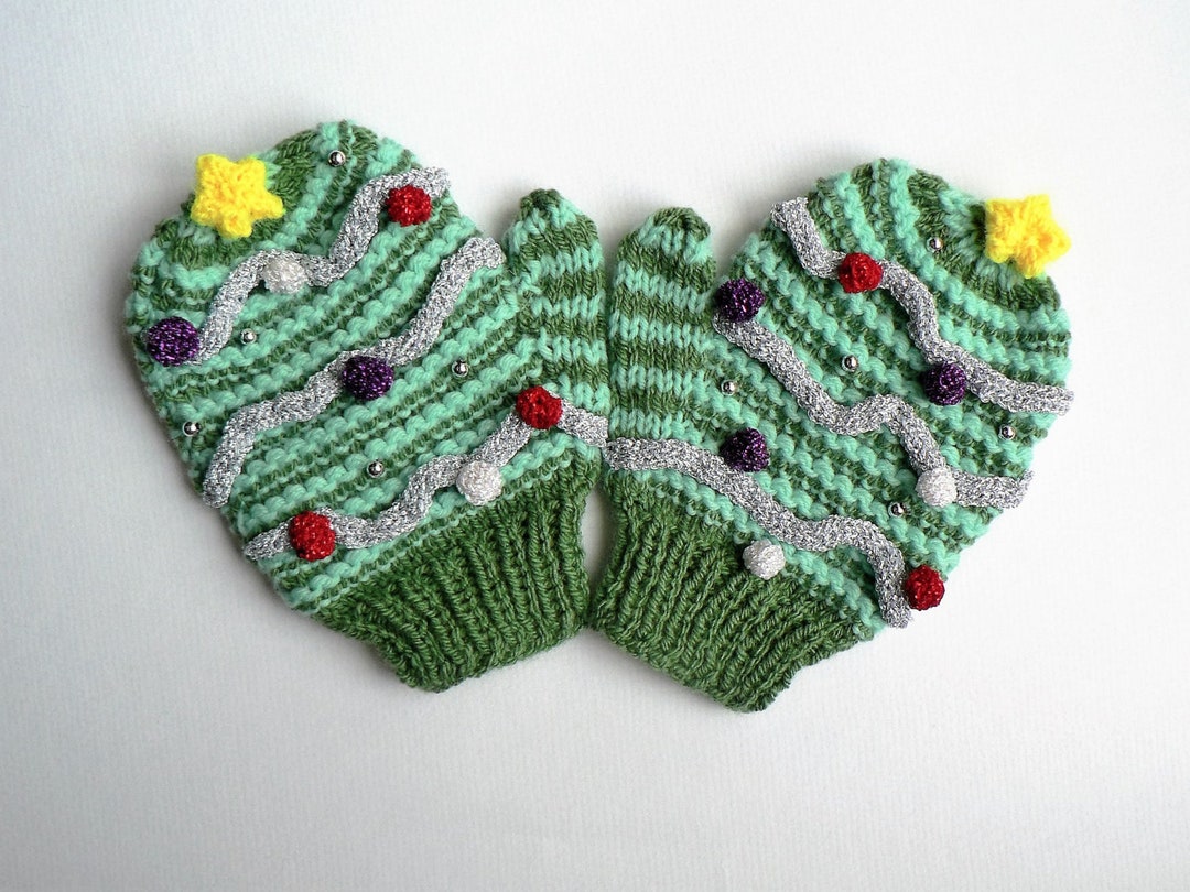 Christmas Tree Mittens Knitting Pattern - Etsy