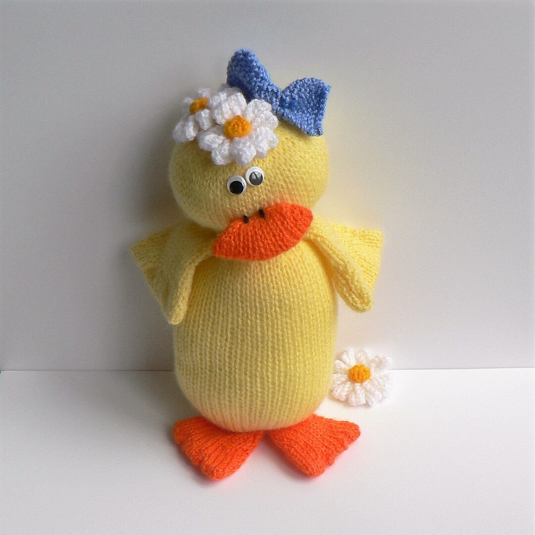 Daisy Duckling Knitting Pattern - Etsy