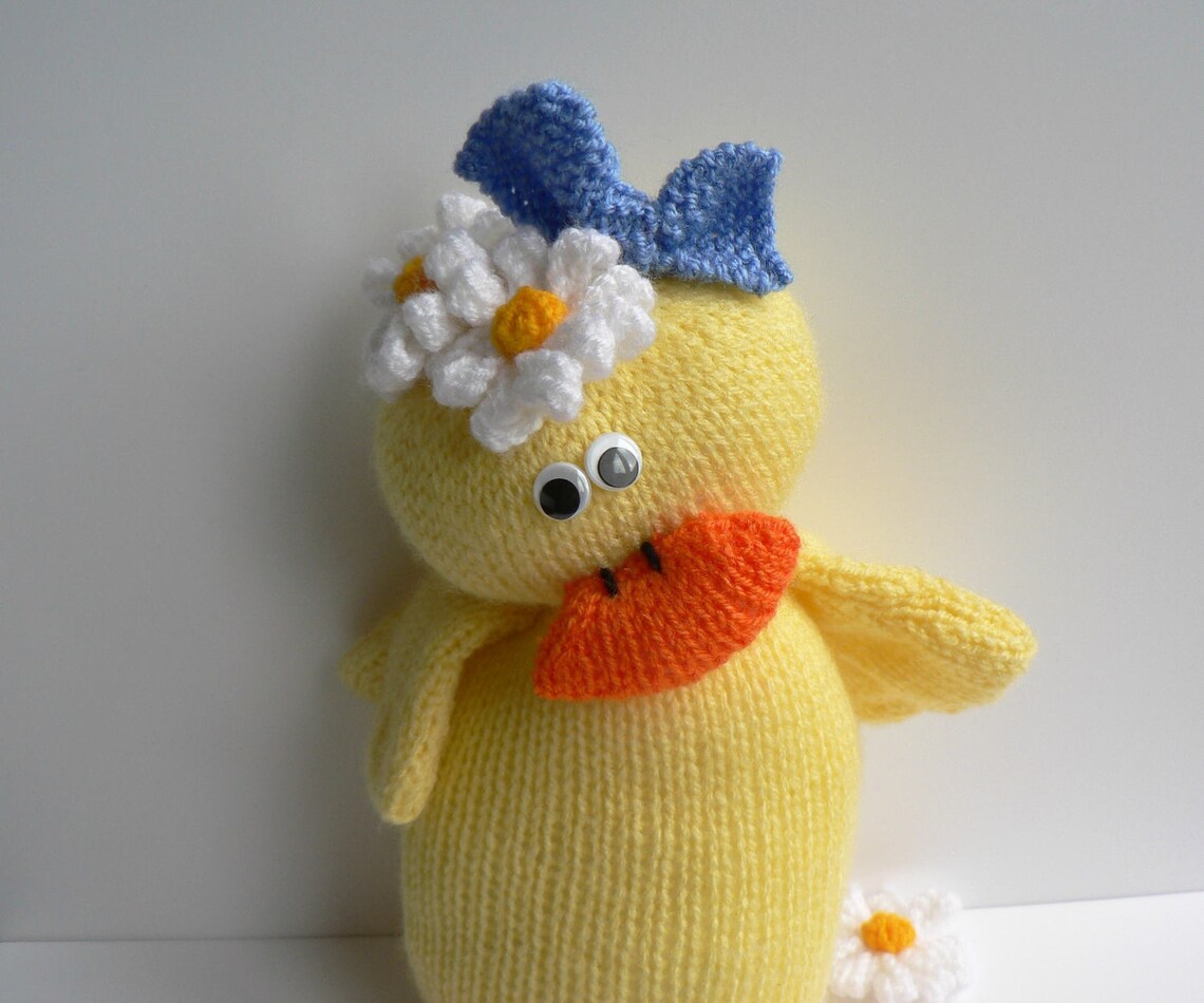 Daisy Duckling Knitting Pattern | Etsy