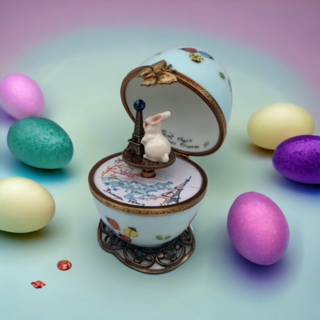 Musical Easter Egg With a Cute Little Rabbit and an Eiffel Tower ...