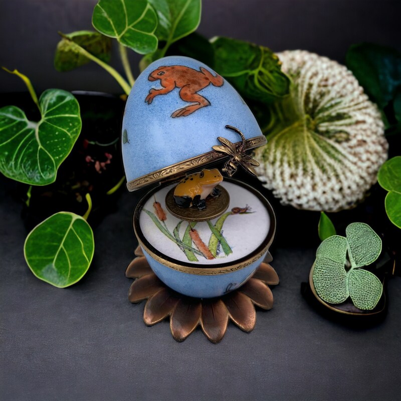 Frog Music Box - Etsy
