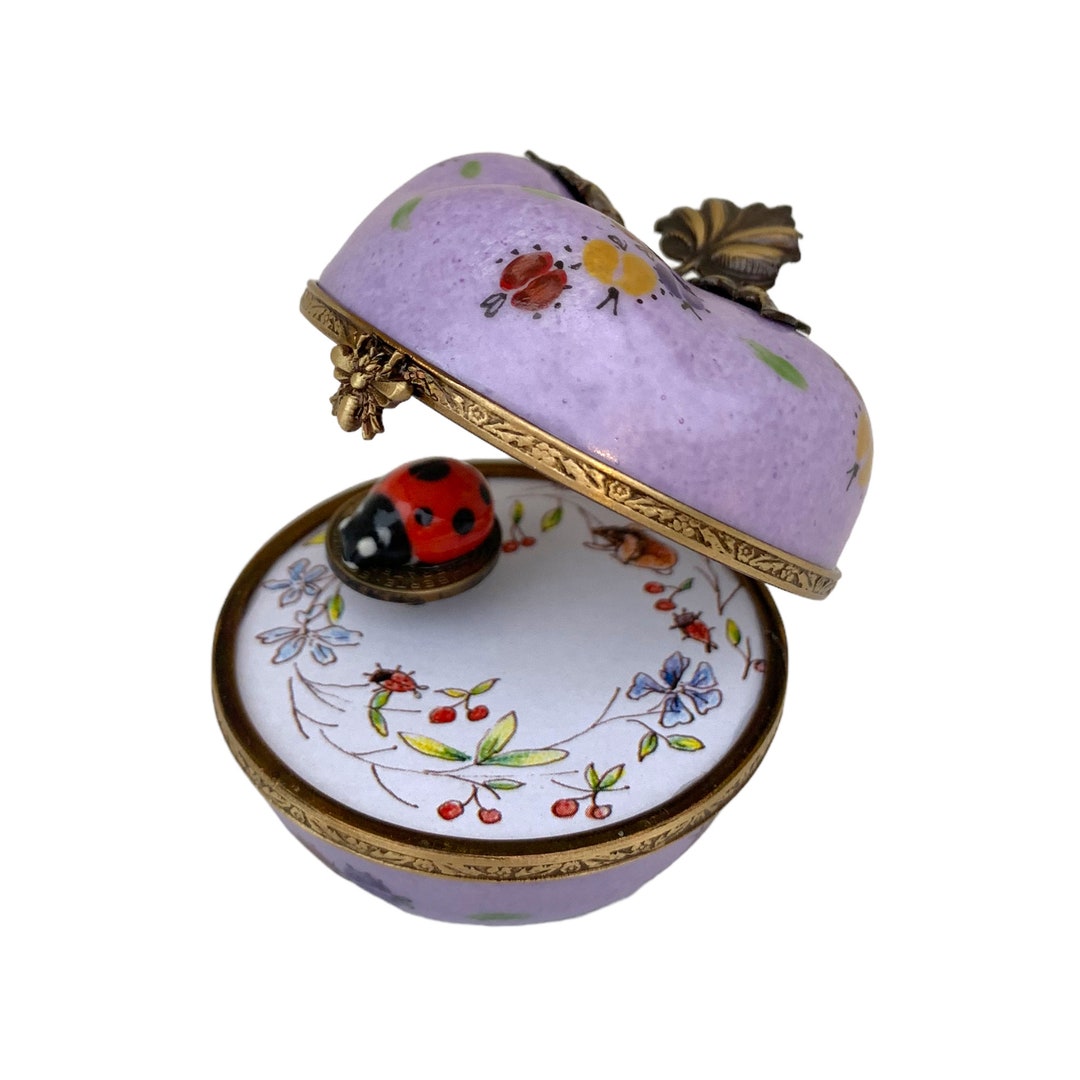 Purple Apple Music Box, Colored Red Ladybug Key . Bee Glasp. Life in ...