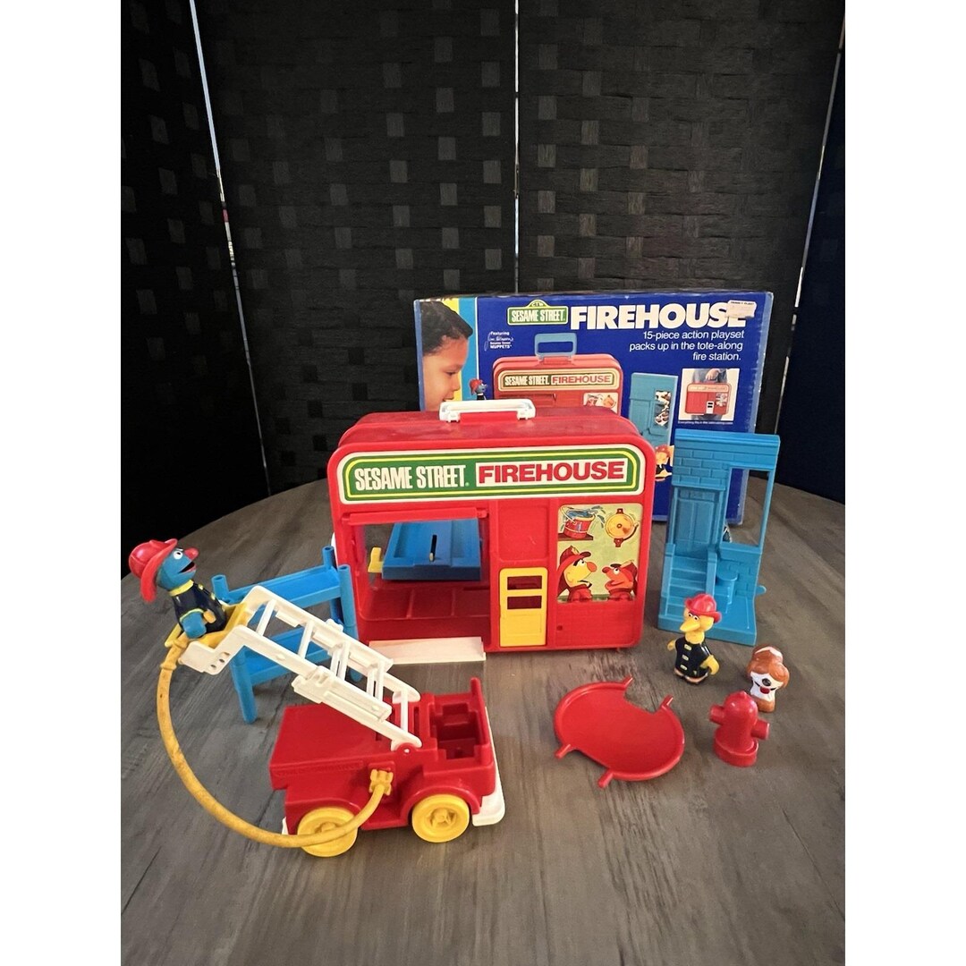 Vintage Sesame Street Firehouse Play Set W/ Box Big Bird Grover ...