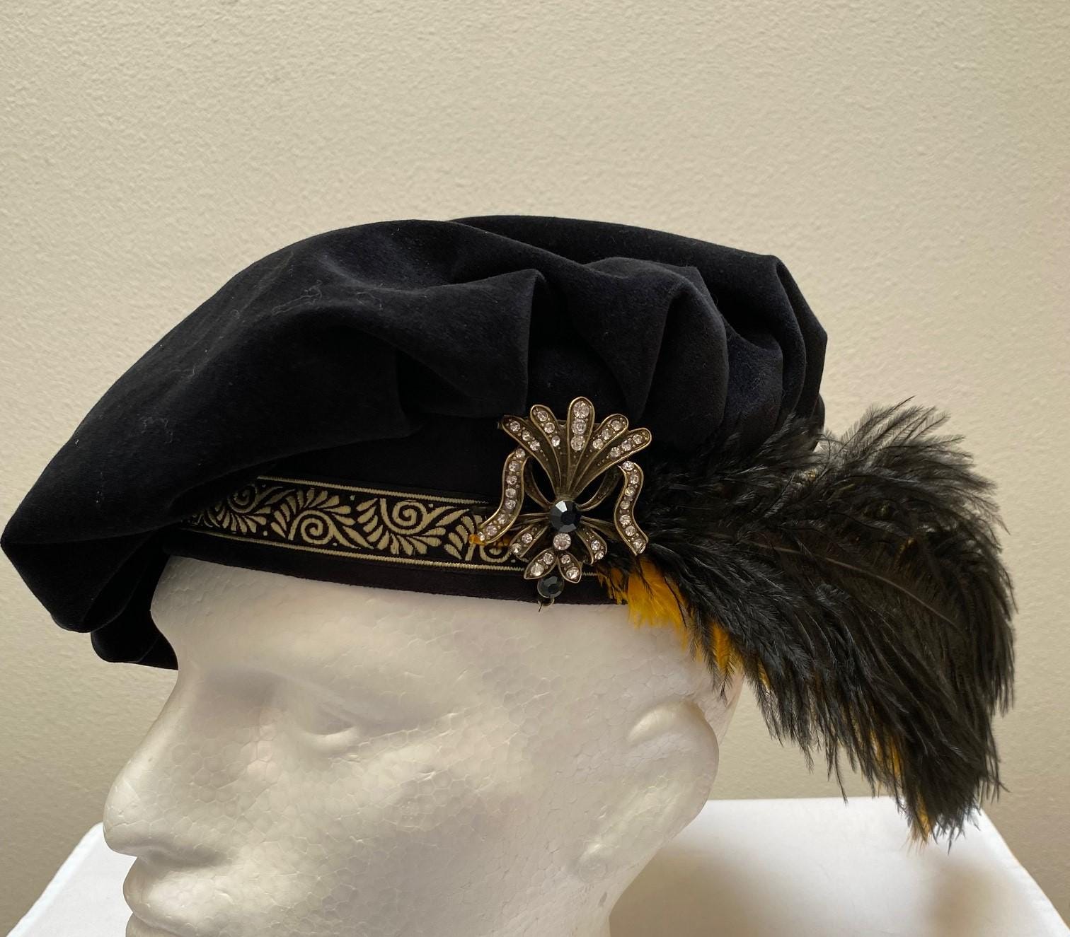 New Adult Black Velvet Renaissance Medieval Tudor Elizabethan Floppy ...