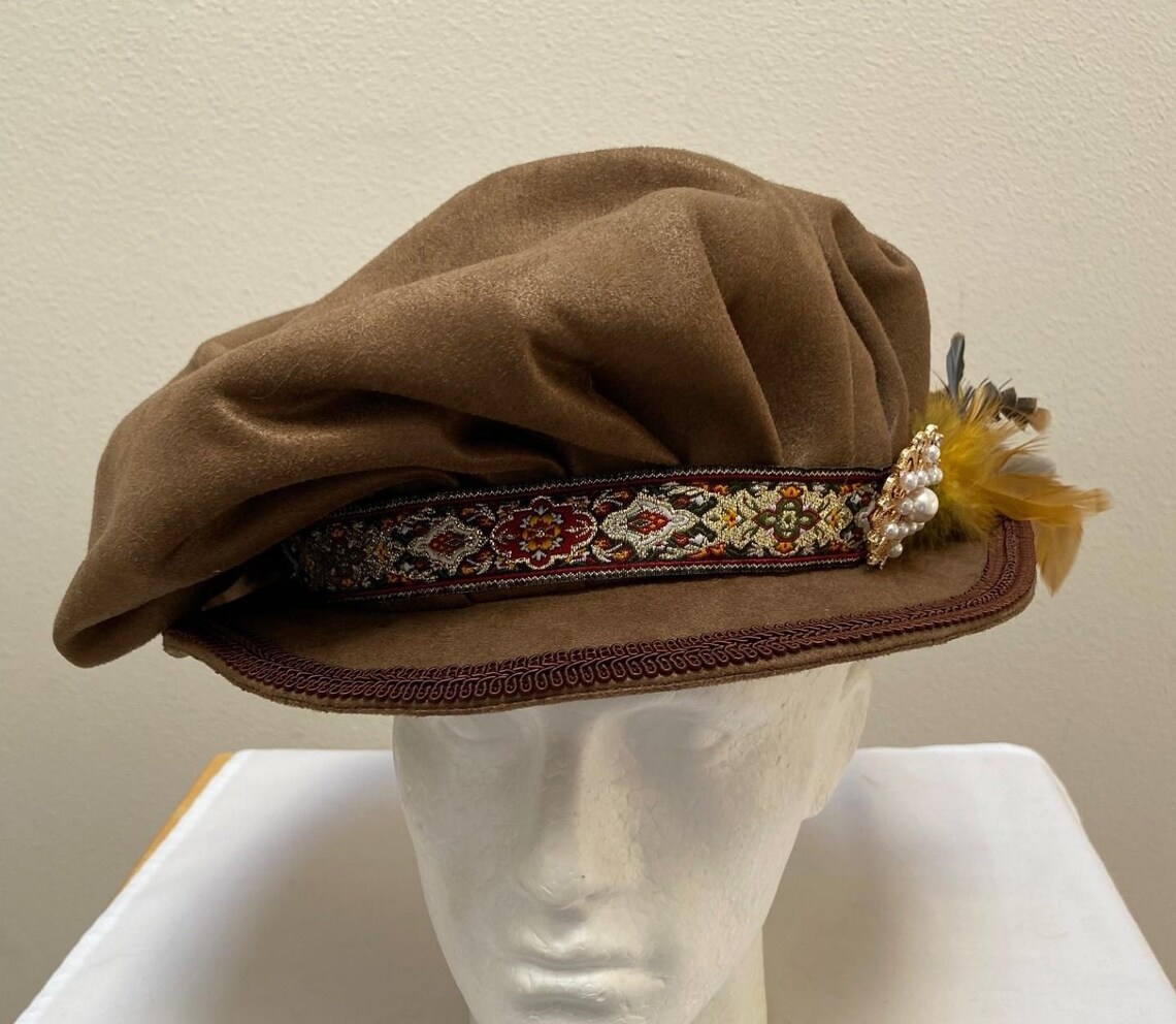 New Adult Renaissance Medieval Elizabethan Colonial Brown Suede Cloth ...
