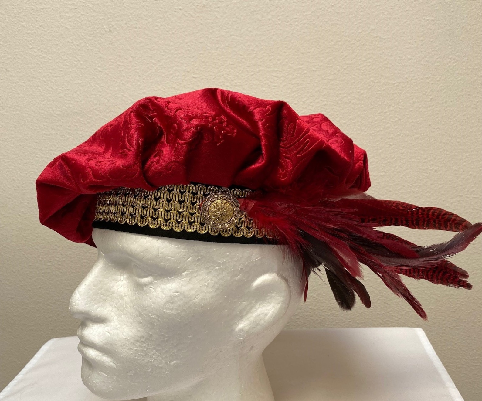 New Adult Renaissance Medieval Knight Pirate Colonial Buccaneer Poet ...