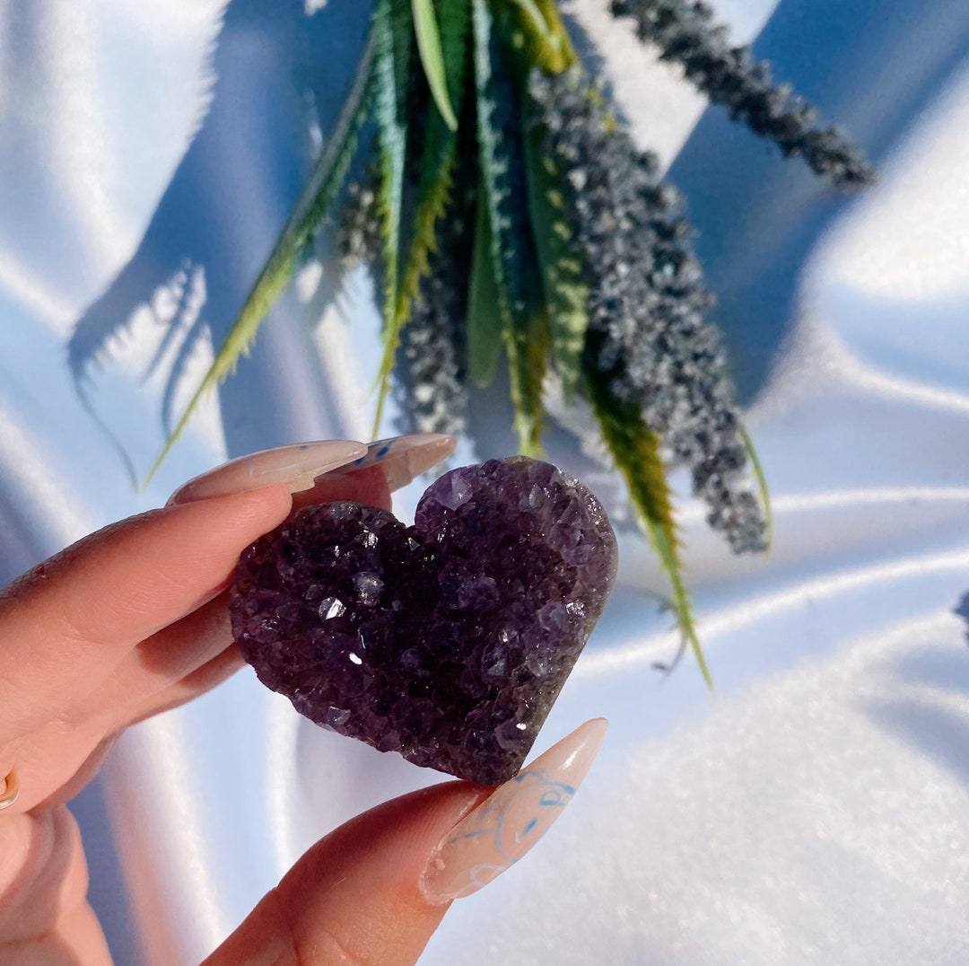 DRUZY Amethyst Heart Geode - Etsy