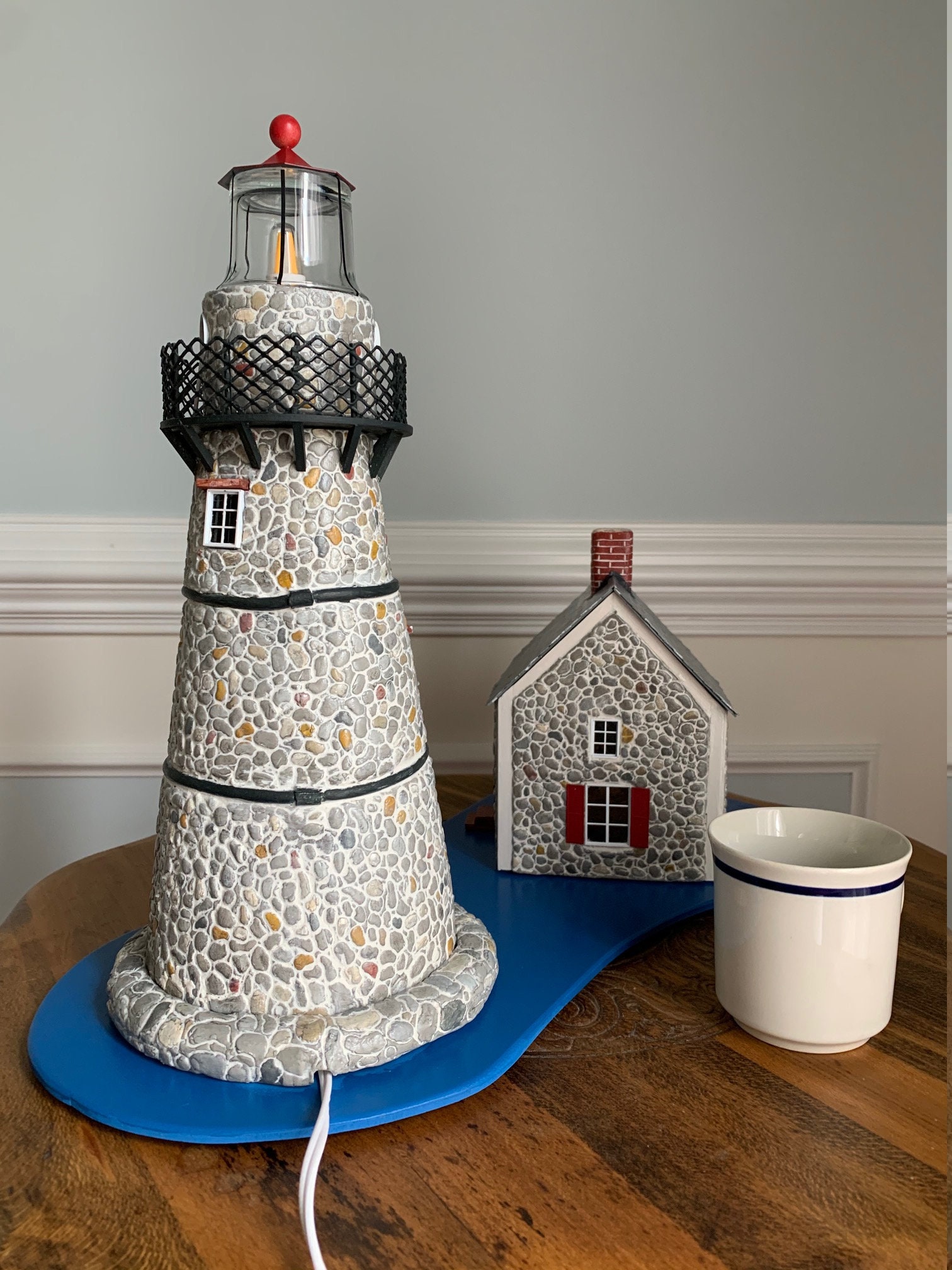 Lighthouse & Keepers Cottage – CIRCA 1750 – 0, 1/4 Scale Miniature ...