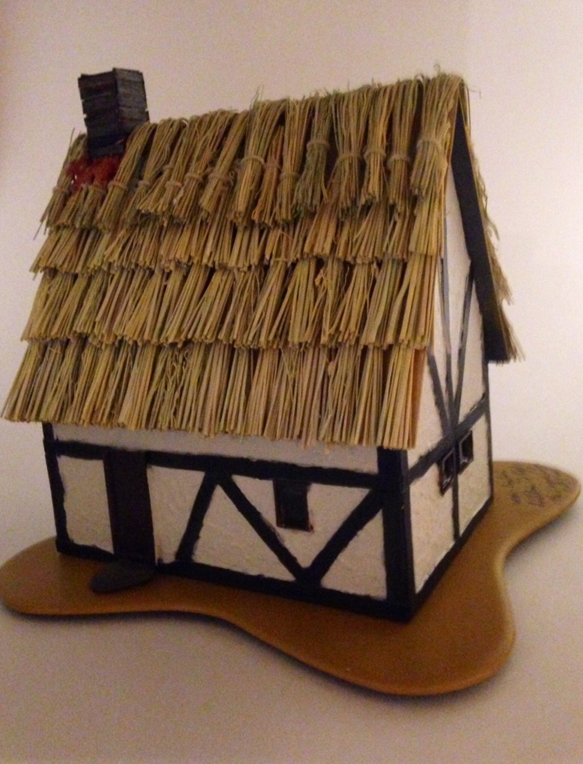 Miniature Thatched Roof House O Scale & 1/4 Scale-circa 1620 Virginia ...