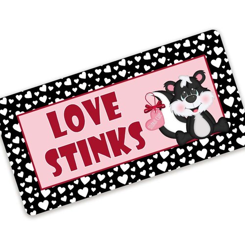 Love Stinks Skunk Valentine Love Sign Door Hanger - Etsy