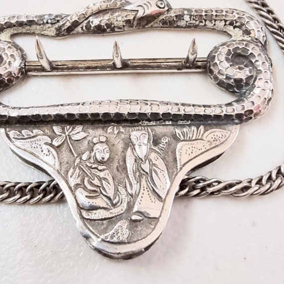 Antique Chinese silver snake buckle, depicting a Chin… - Gem