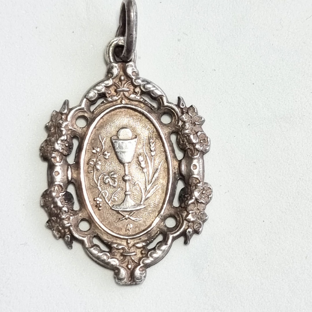 Vintage French Hallmarked Silver Religious Medal 1st Holy Communion ...