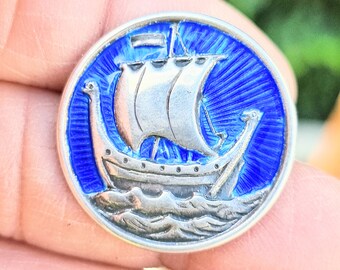 Iona Brooch - Etsy