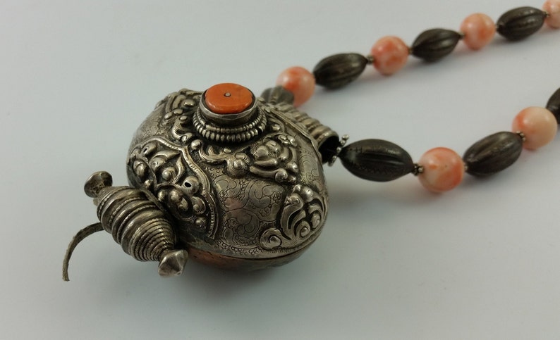 Handmade Antique Silver & Copper Tibetan Ghau Prayer Box - Etsy