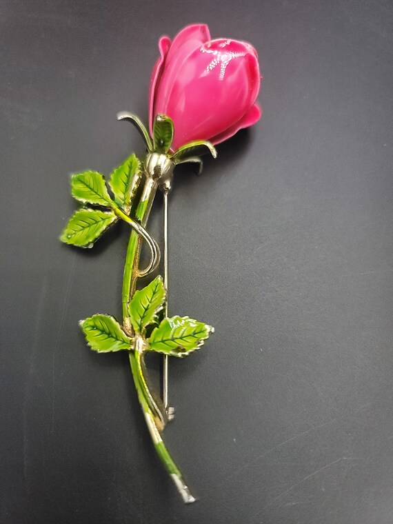 Vintage Metal Rose Brooches - Gem