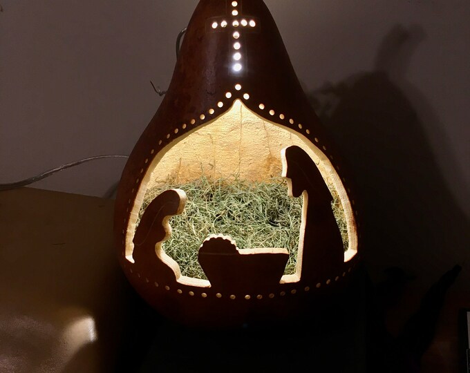 Nativity Set in Carved Gourd/pesebre En Mate Burilado /peruvian Gourd ...